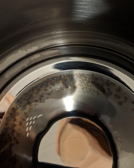 How To Remove Brown Spots From Electric Kettle? - YONGKENG